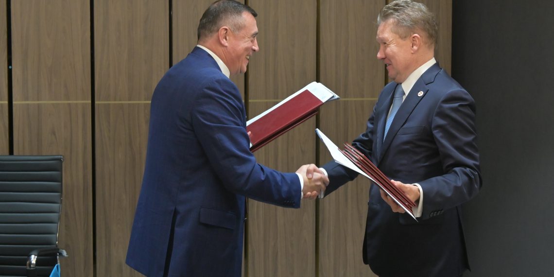 Documents Signed on Gas Infrastructure Expansion and Implementation of ...